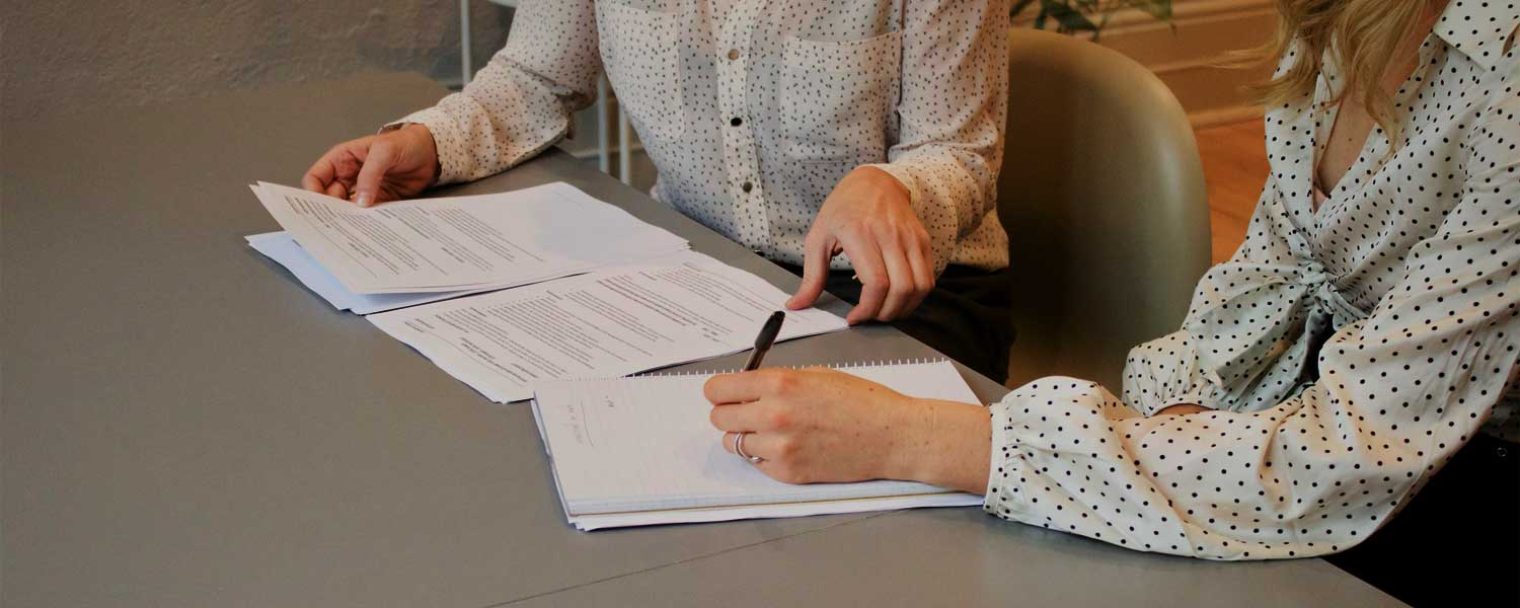 6 Tips To Make Filling Out Documents Easier | TechaLook